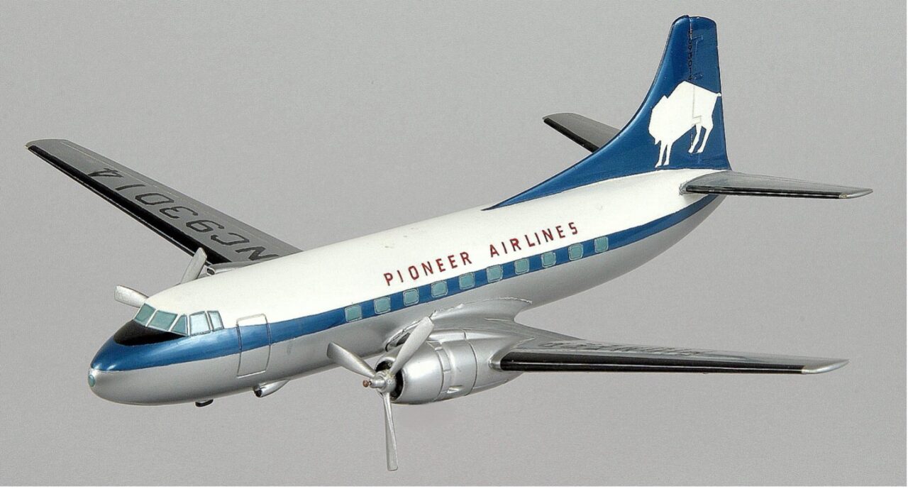 Pioneer Air Lines Martin 2-0-2 Pacemaster - Cavalcade of Wings